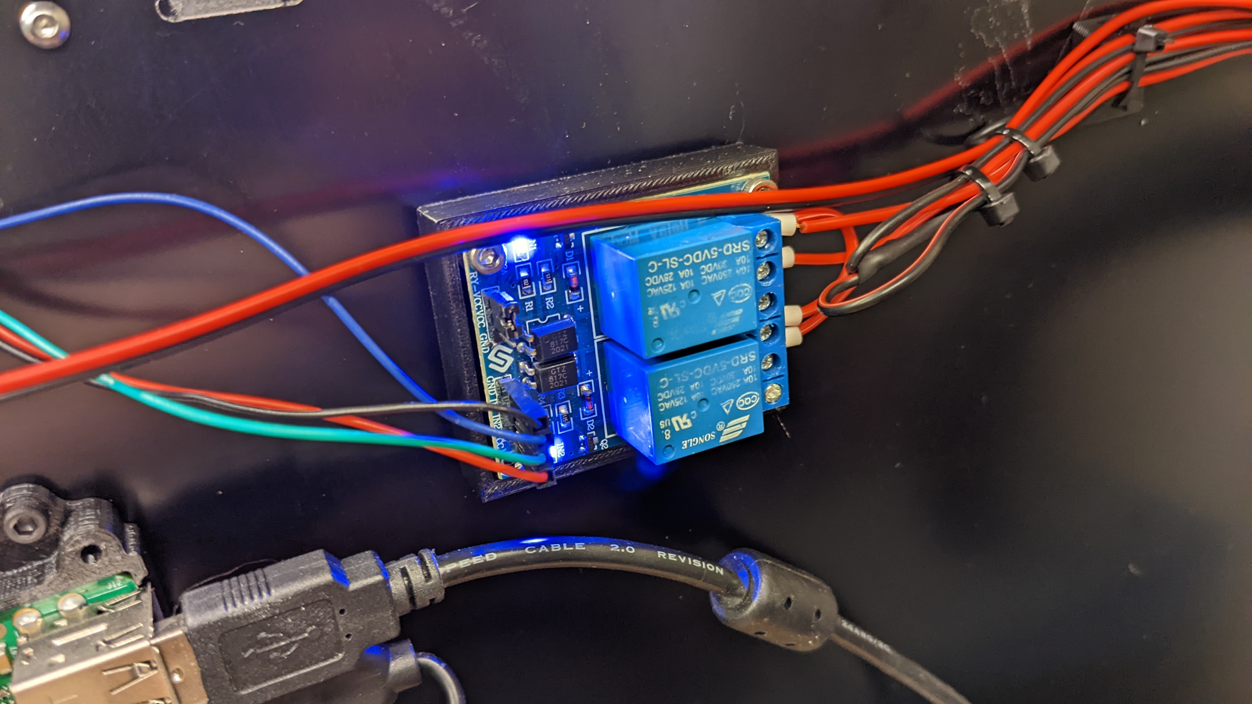 Relay mount for enclosure by Chris Riley | Download free STL model ...