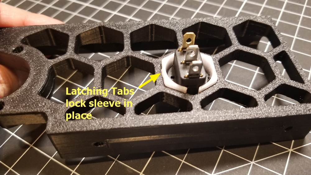 Voron 2.4 Skirt Rocker Switch Sleeve Fitting por BuildX | Descargar ...