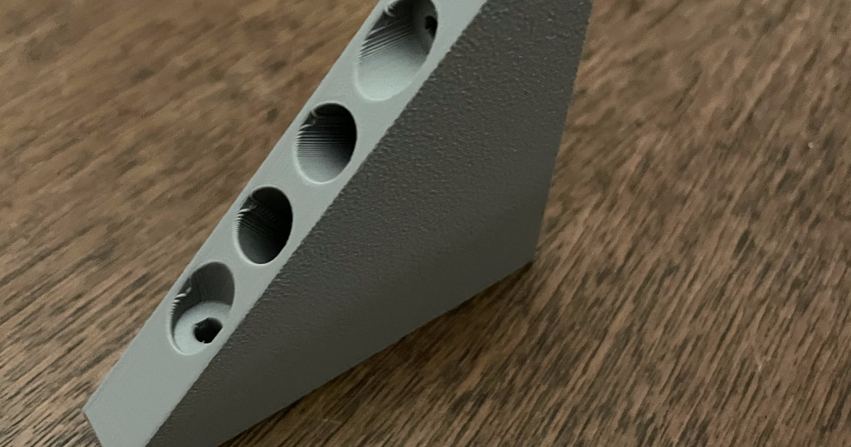 Corner Bracket by Gray Seas | Download free STL model | Printables.com