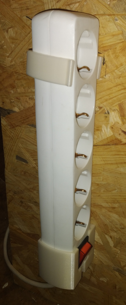 Multi socket wall holder par Printing Programmer | Téléchargez ...