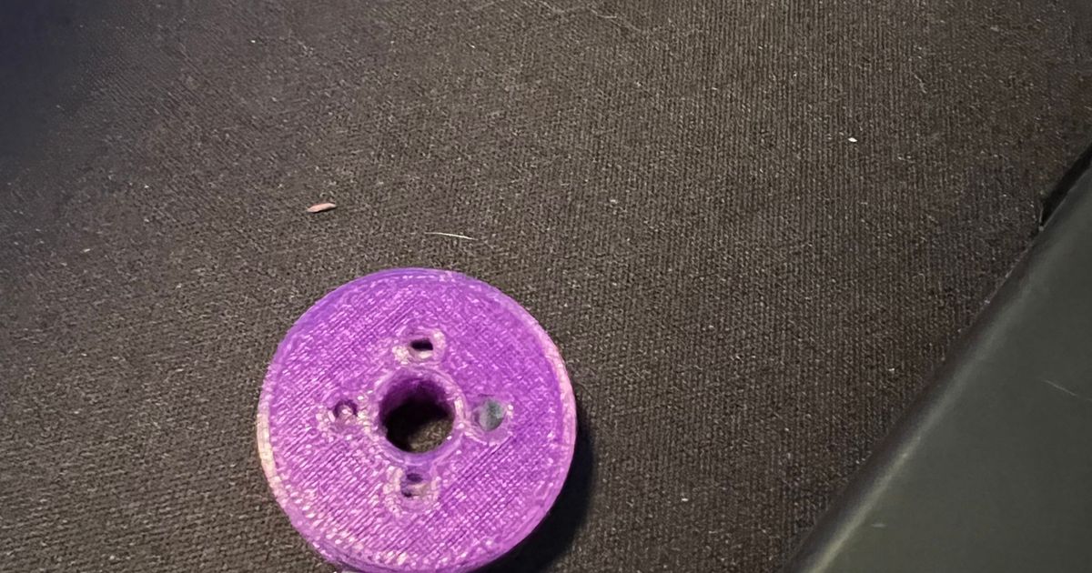Mini spool/button by goosey999 | Download free STL model | Printables.com