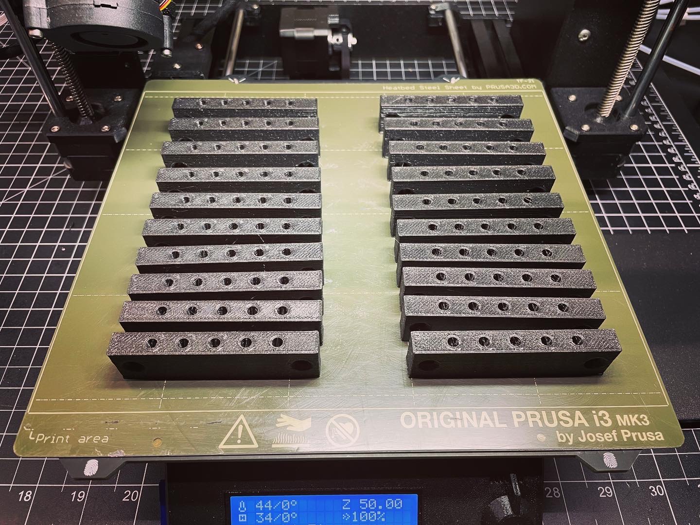 Filament Guide Block by Beezlee | Download free STL model | Printables.com