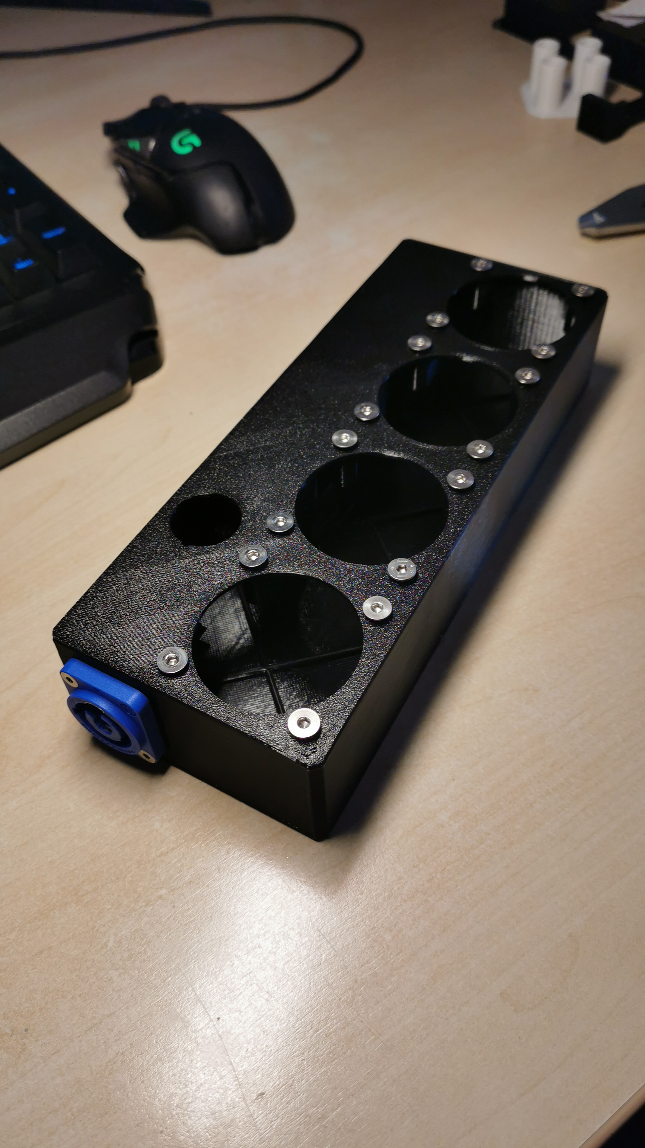 PowerCon Power Distributor by KIL0 | Download free STL model ...