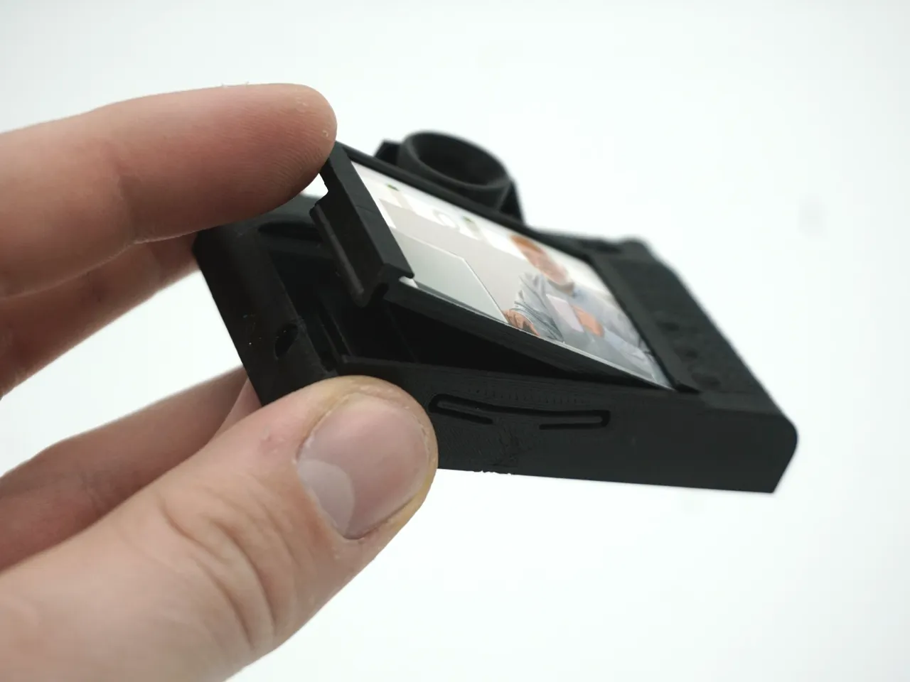 small picture frame - camera body - (3x4,5 cm pictures) by JustTry ...