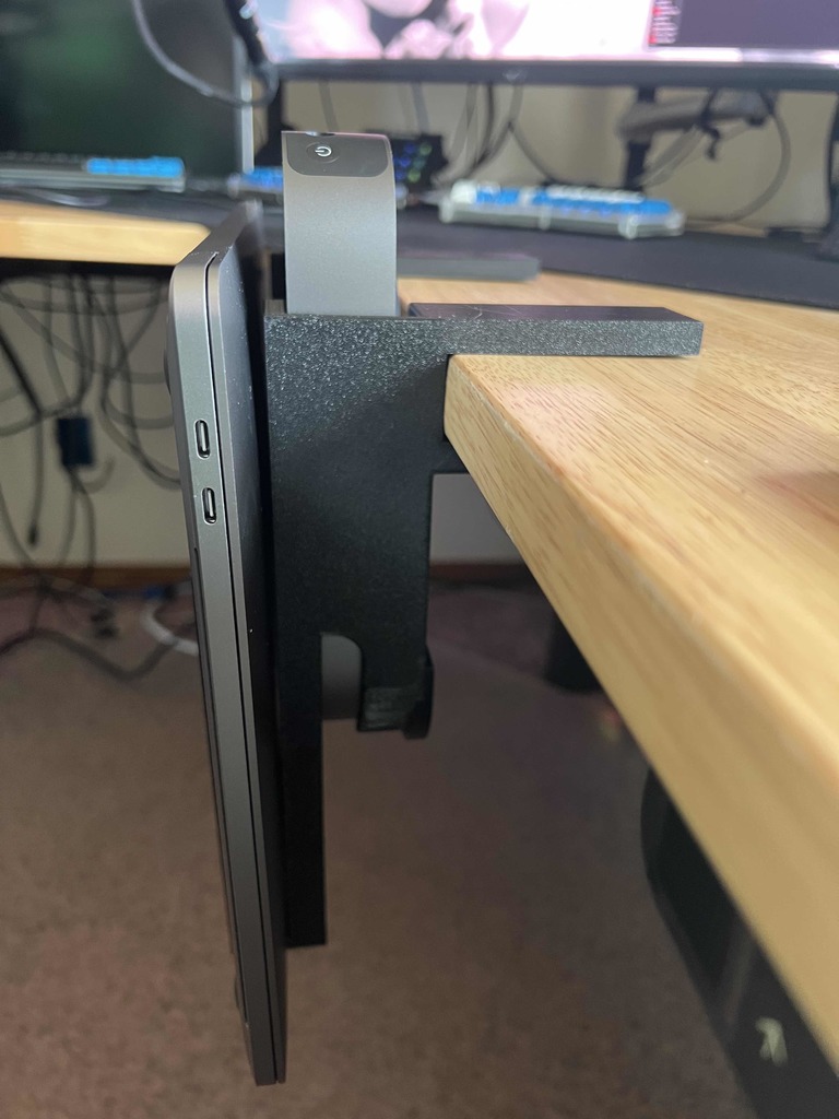 Desk Macbook & Mac Mini Holder by Calm | Download free STL model ...