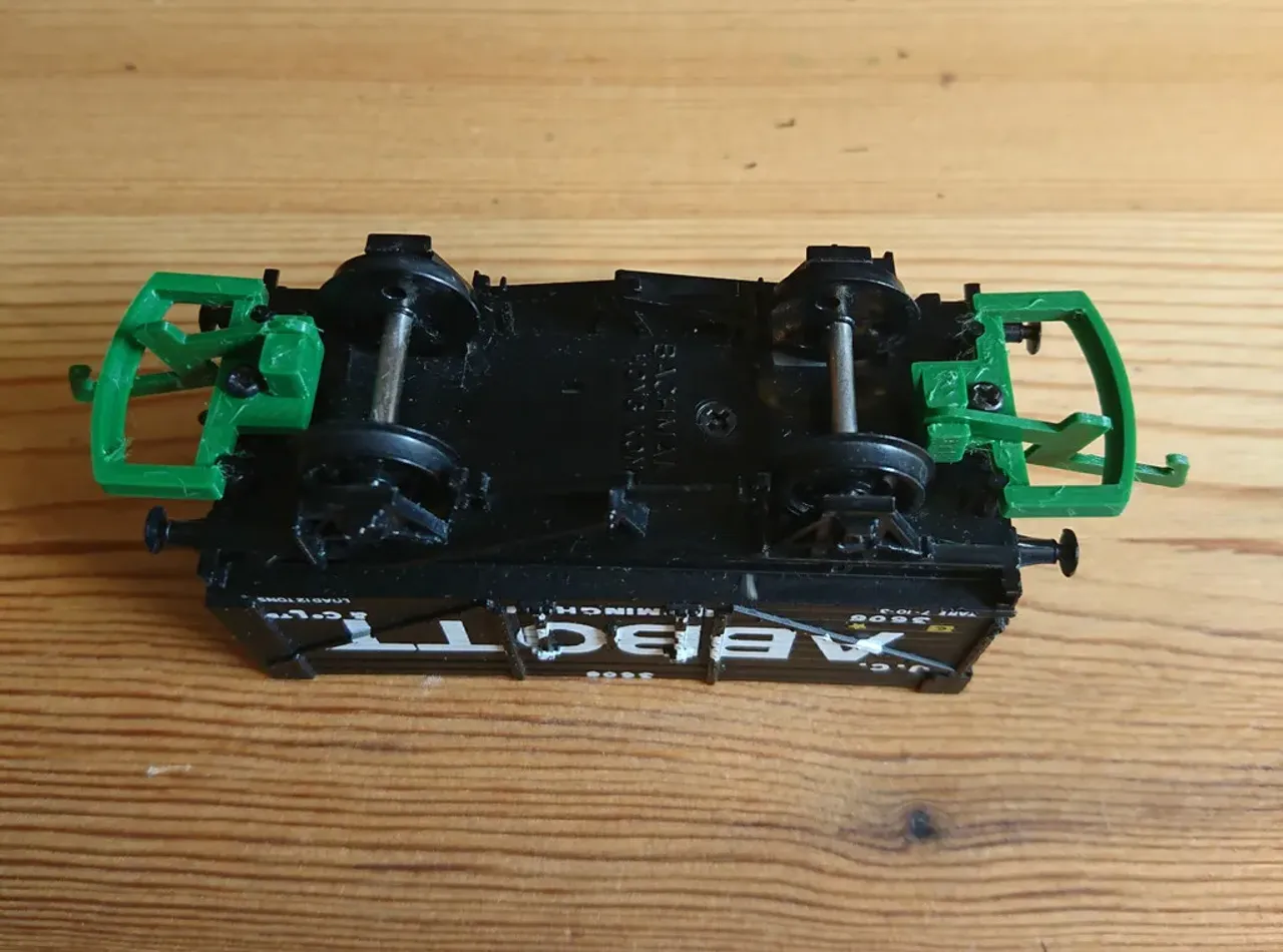 OO Gauge Couplings (Hornby X8031 style) by MrBunsy | Download free STL ...
