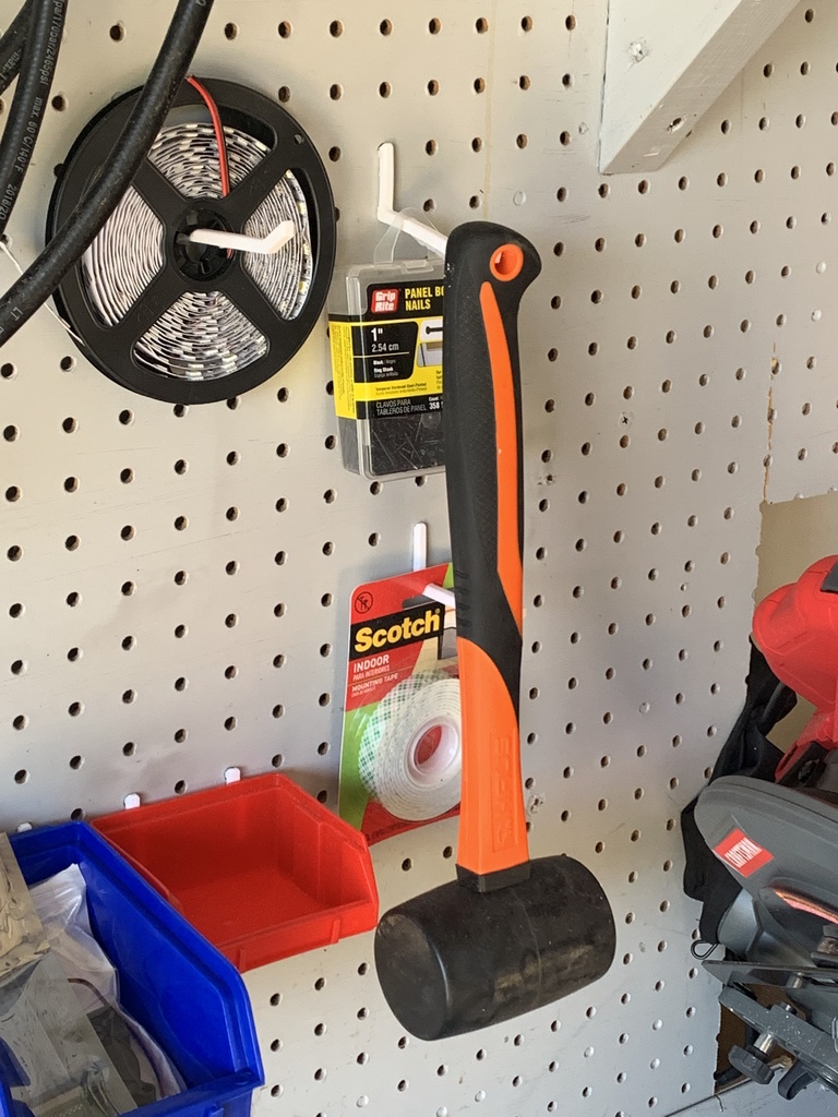 Peg Hooks (for pegboards) by icybaker | Download free STL model | Printables.com