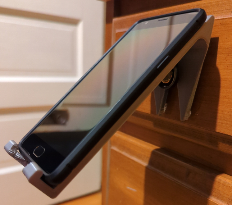 Cupboard door/drawer knob phone holder by Luke | Download free STL ...