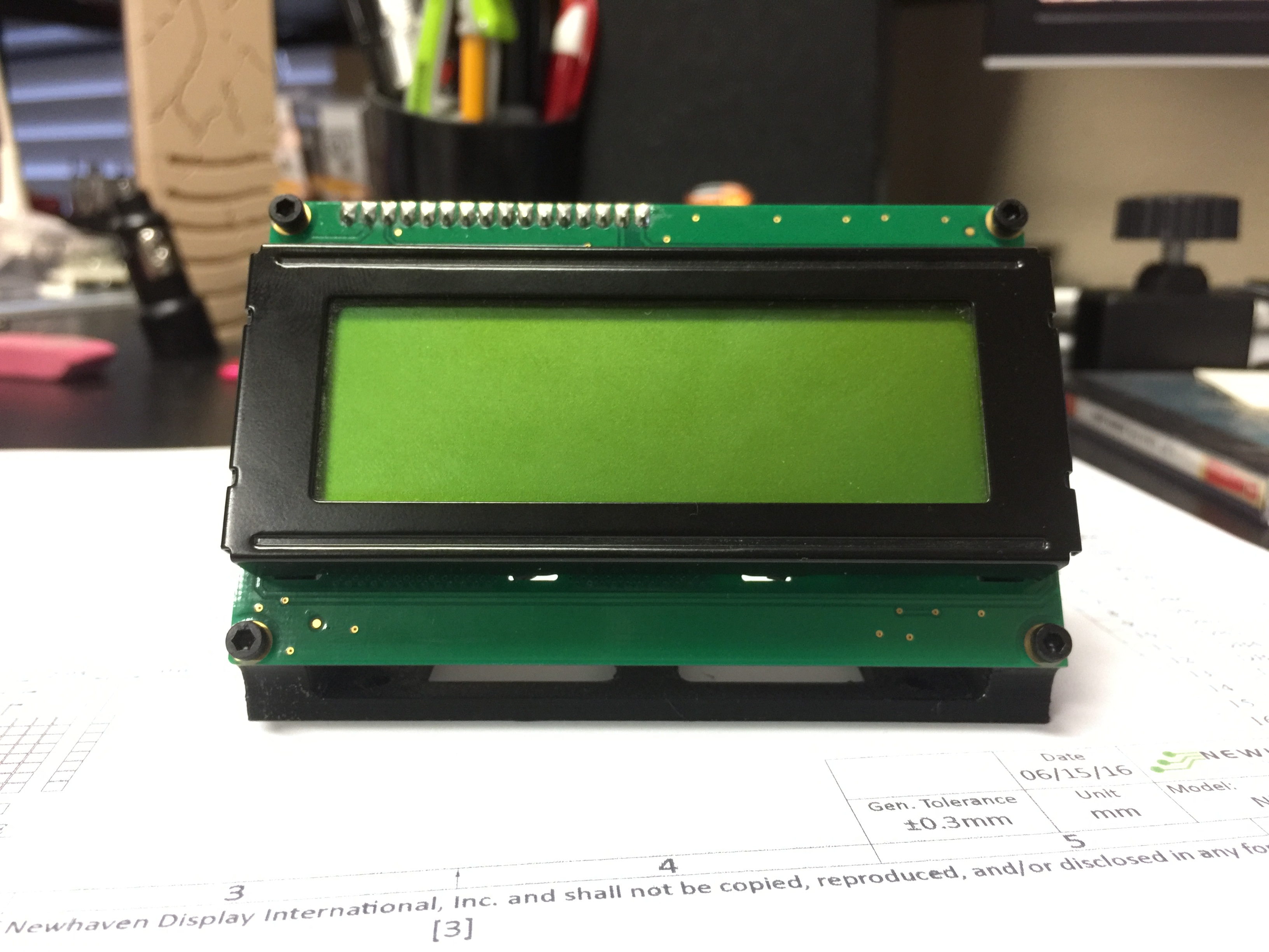 20x4 LCD Display Stand por McMatt | Descargar modelo STL gratuito ...
