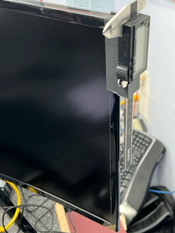 Samsung Monitor Caliper Holster by RangBtsan | Download free STL model ...