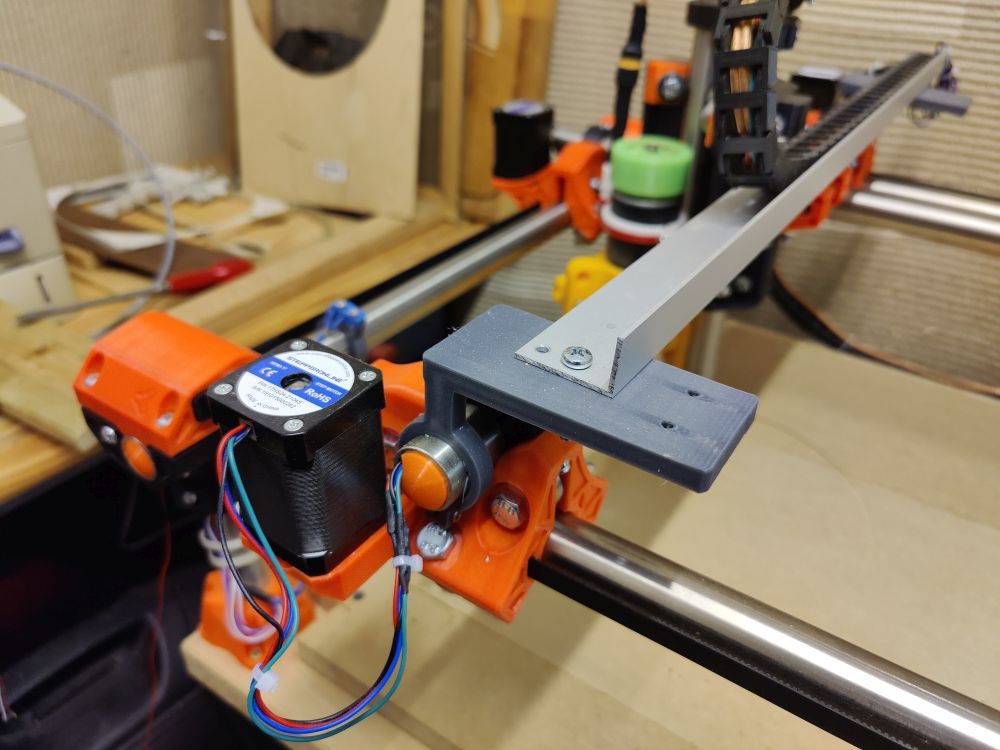 Drag-chain mount assist for MPCNC Primo 25mm Edition by arminth ...