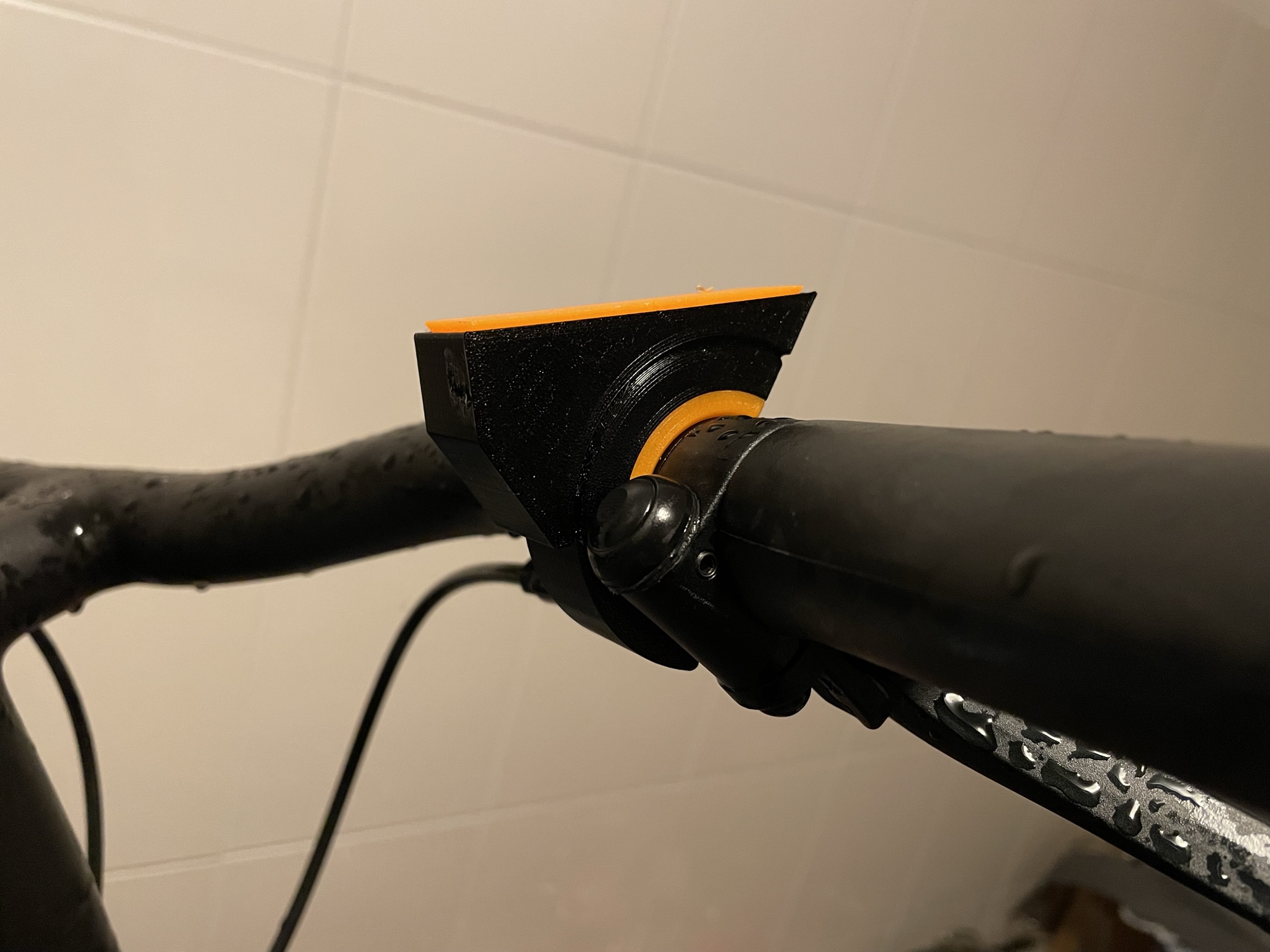 Handlebar stand for VanMoof S3/X3 (or any bicycle) by PjotrStrog ...