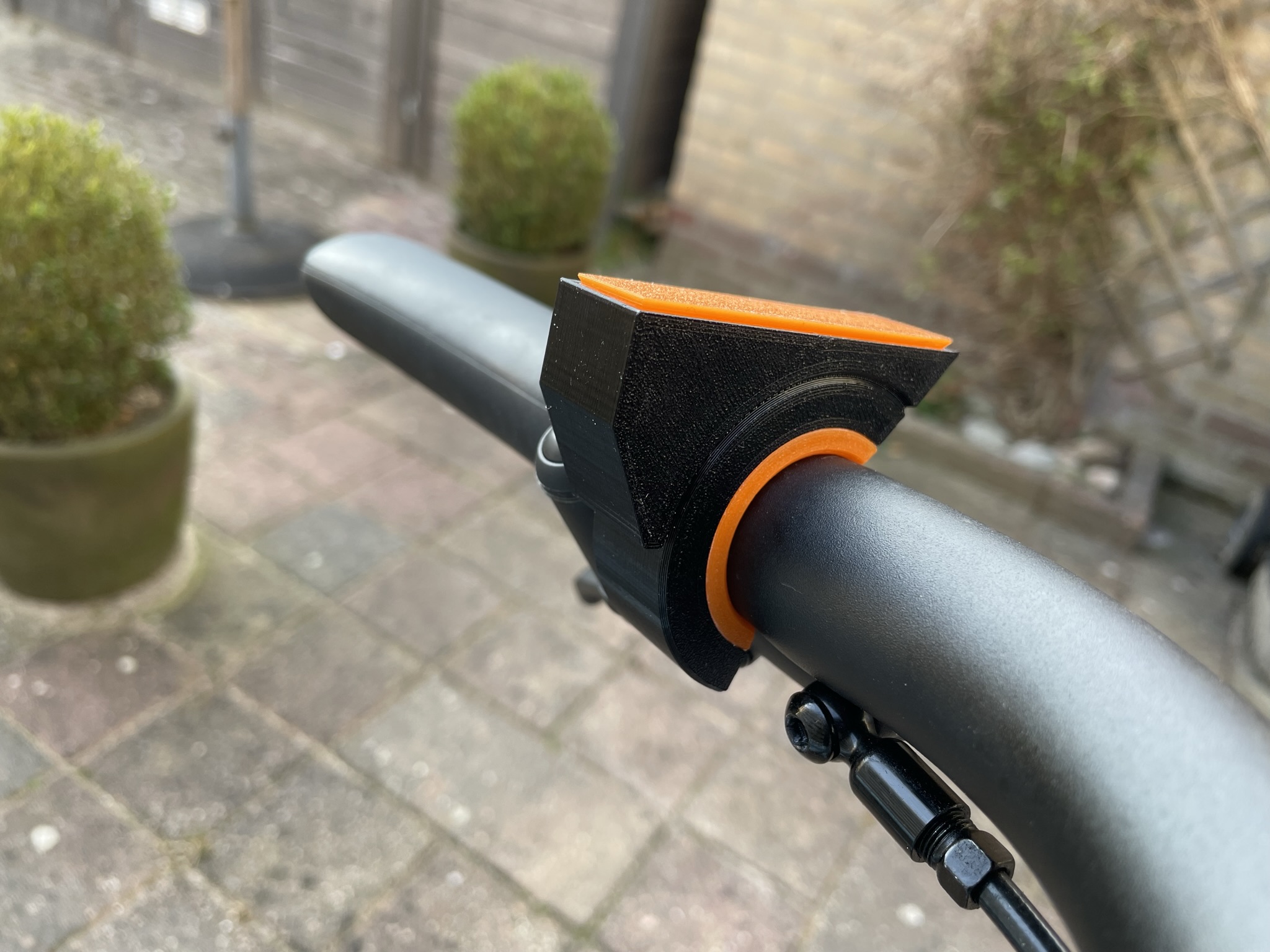 Handlebar stand for VanMoof S3/X3 (or any bicycle) by PjotrStrog ...