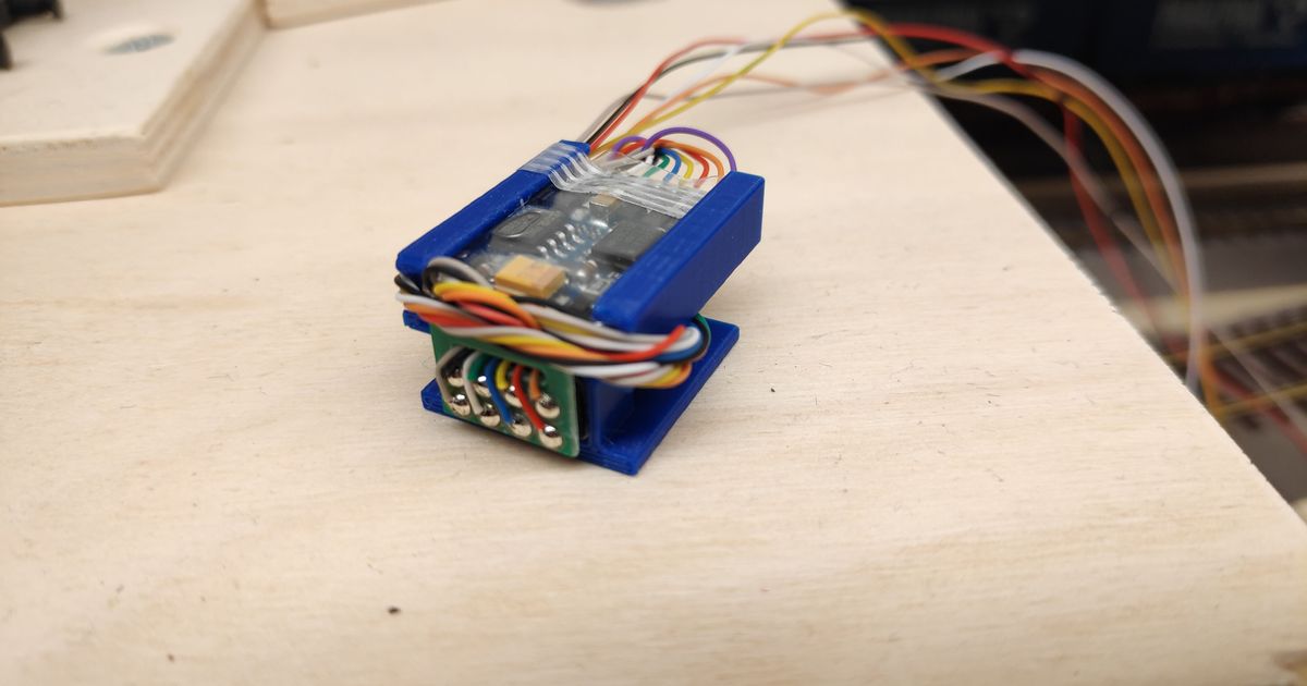 Decoder base - ESU Lokpilot V4.0 & V5 DCC/M4 by Ruumen_ch | Download free STL model | Printables.com