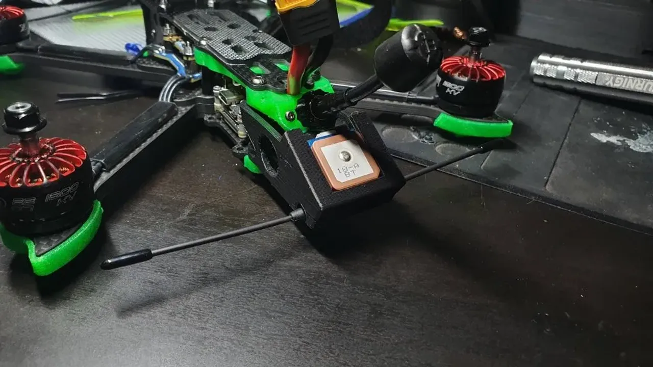 BN-220 GPS & TBS Crossfire rear mount for iFlight Nazgul5 XL5 V5 by ...