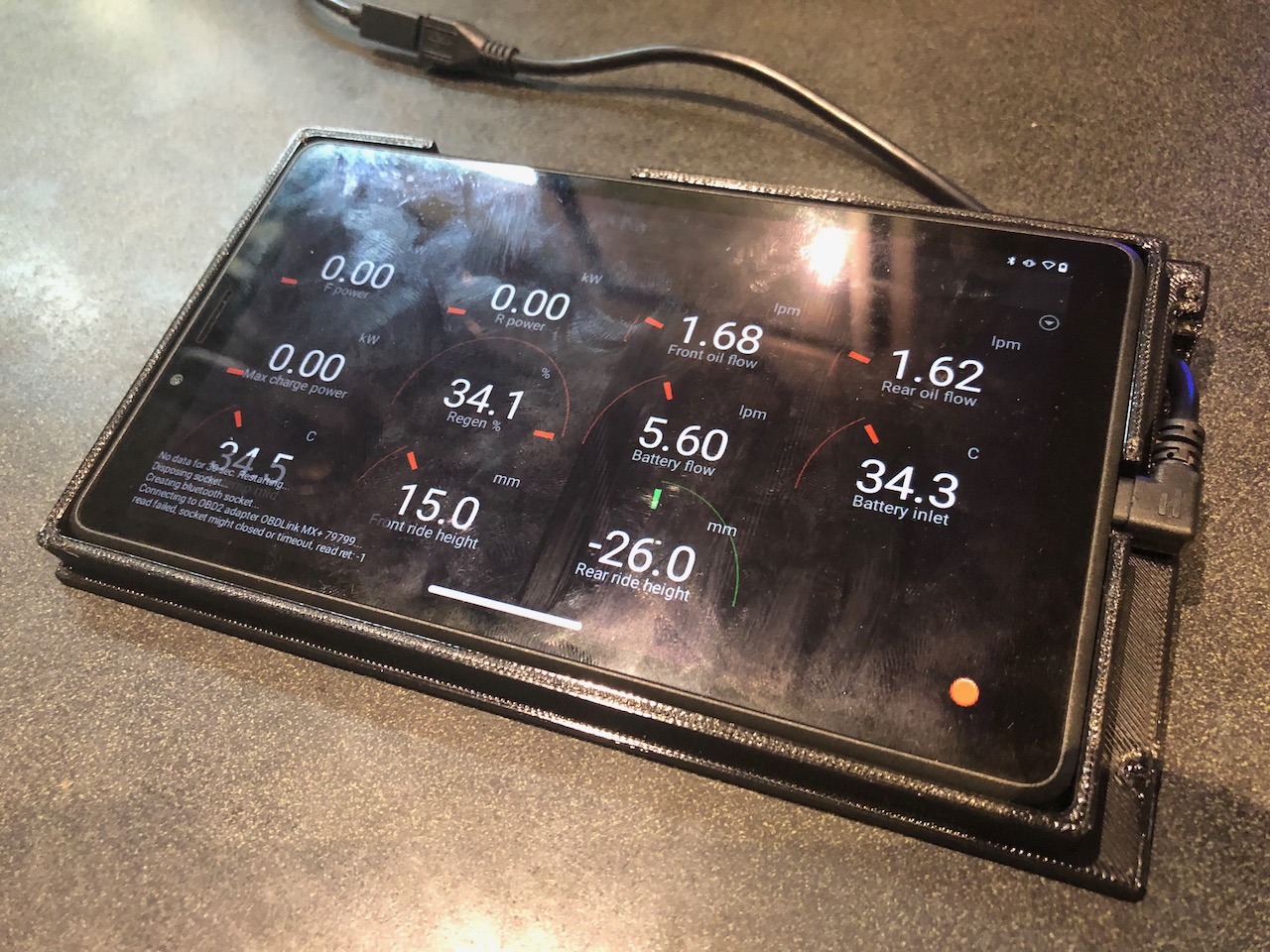 Tablet mount for Tesla Model 3 by Flex | Download free STL model ...