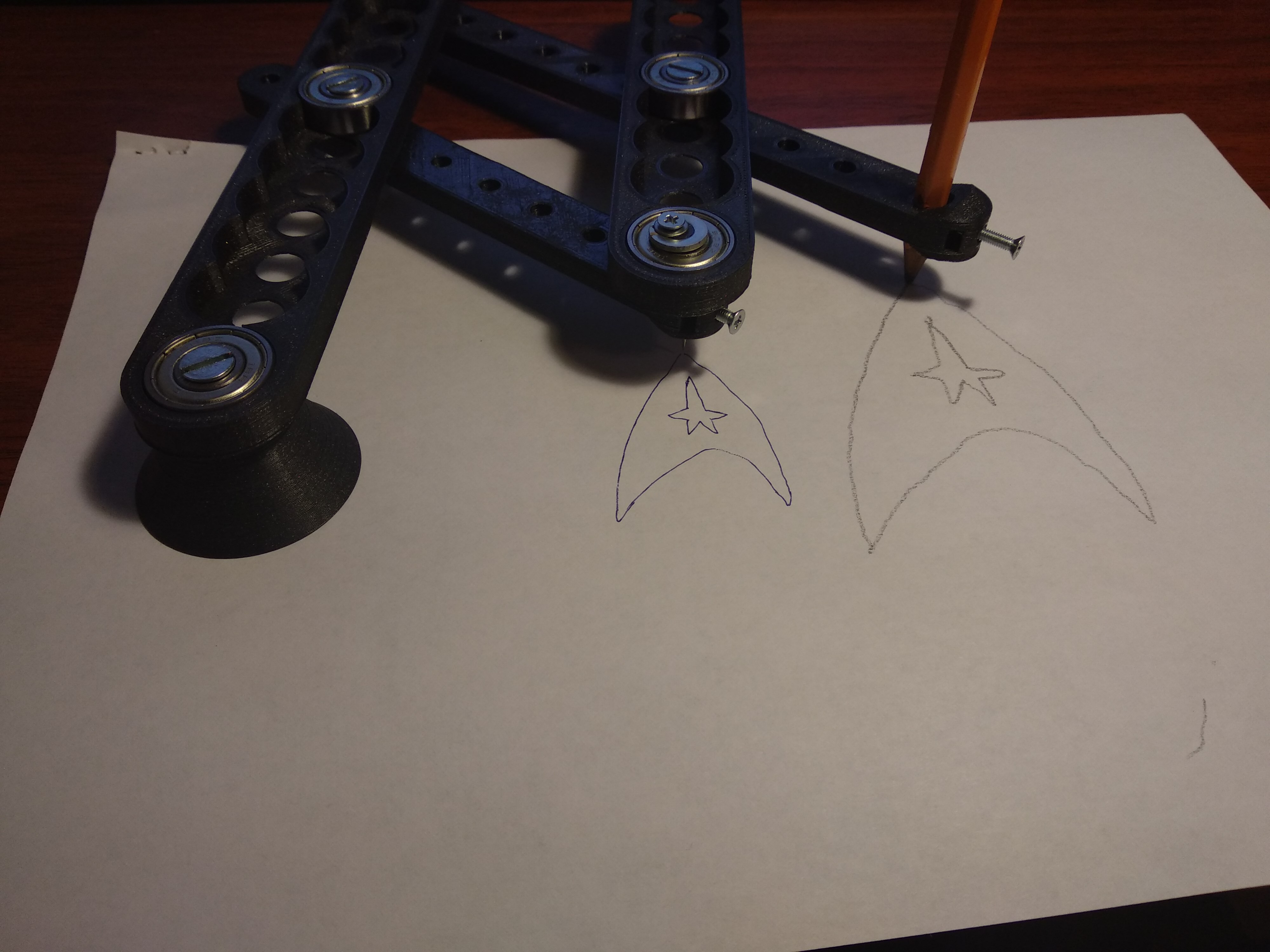 Pantograph for scaling up using 608 bearings von vachaj11 | Kostenloses ... Pantograph for scaling up using 608 bearings von vachaj11 | Kostenloses ...