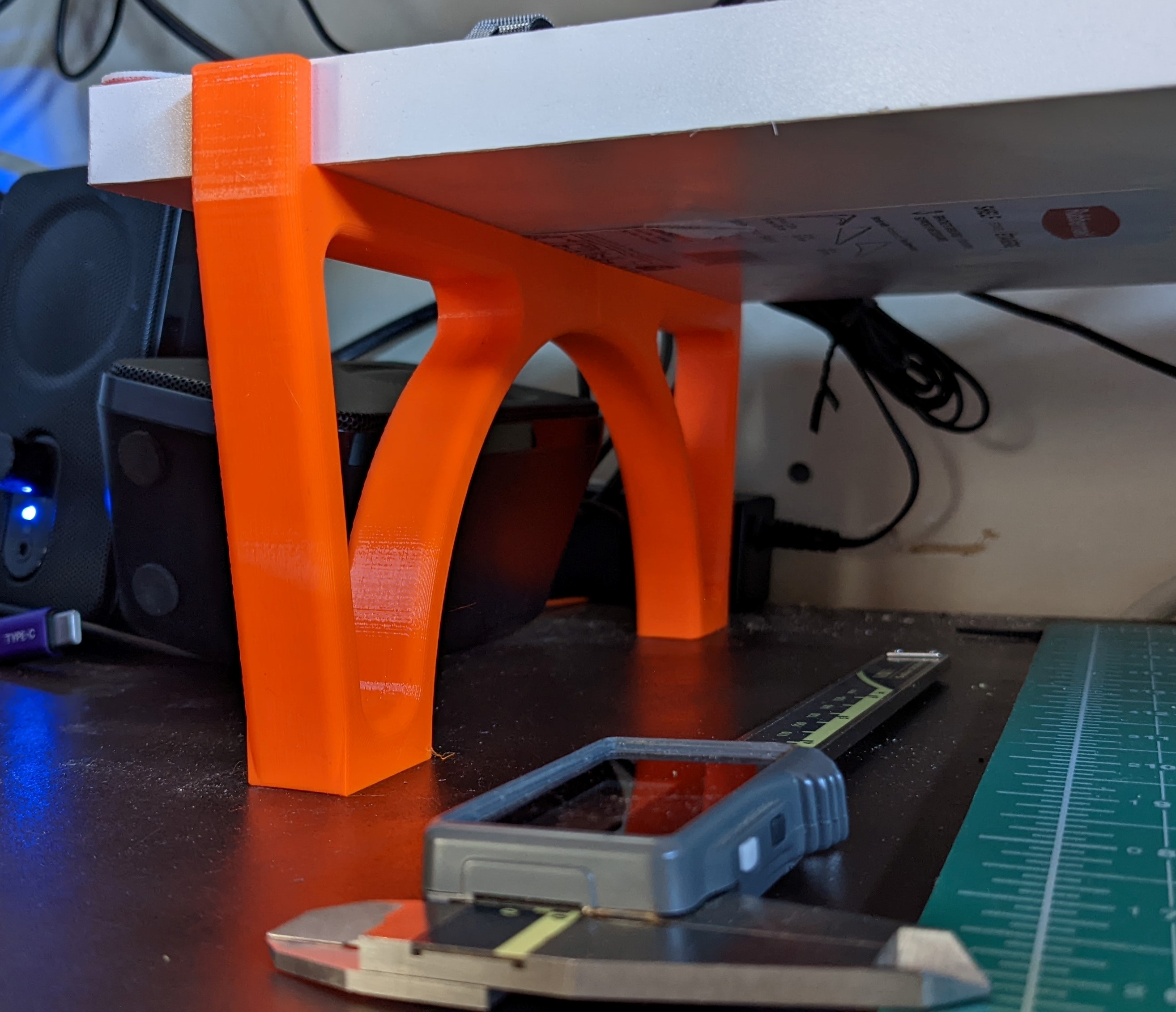 Minimalist Monitor Stand by norcalscott | Download free STL model ...