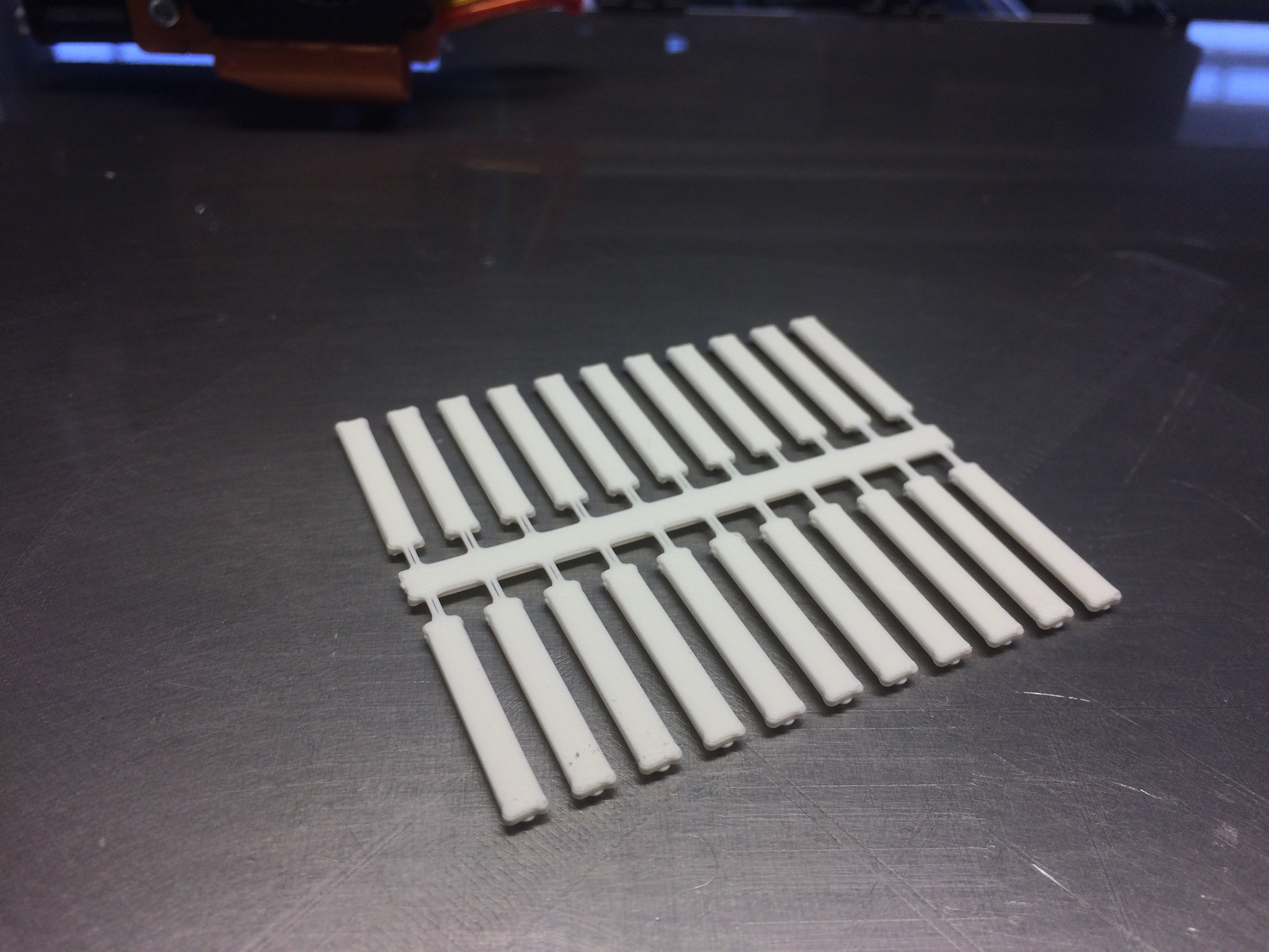 Cable label (4x23mm) plate by SHR3D.eu | Download free STL model ...