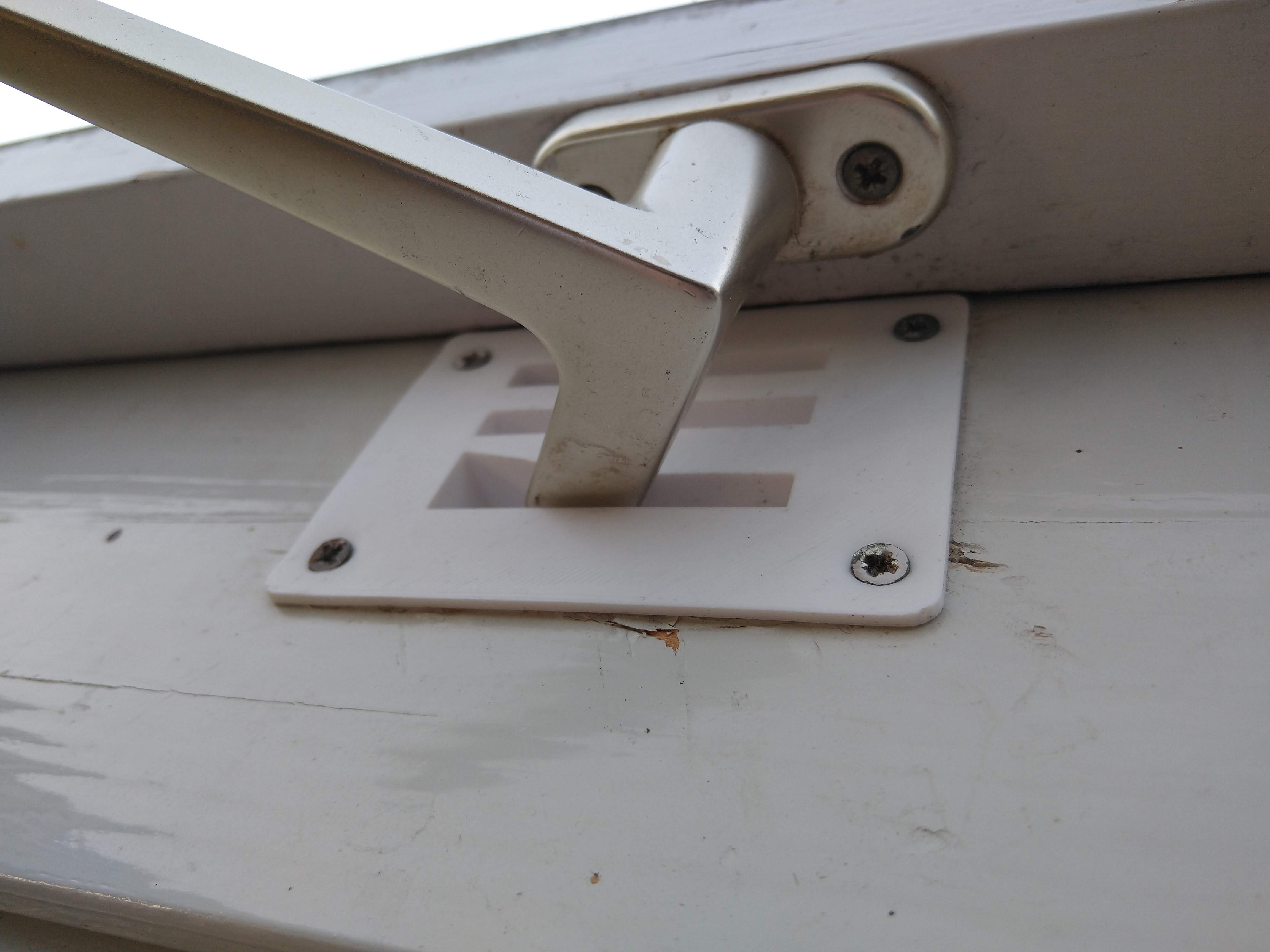 Roof window locking plate von daveboschma | Kostenloses STL-Modell ...
