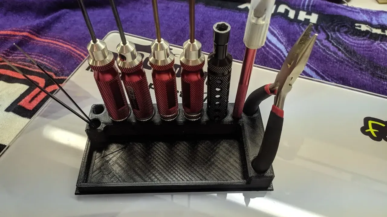 RC Tools Stand by Florian Kogler | Download free STL model | Printables.com