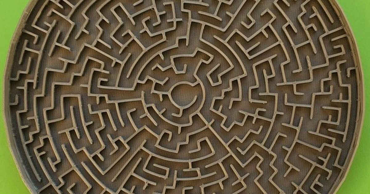 Maze - circle by AKIINT | Download free STL model | Printables.com