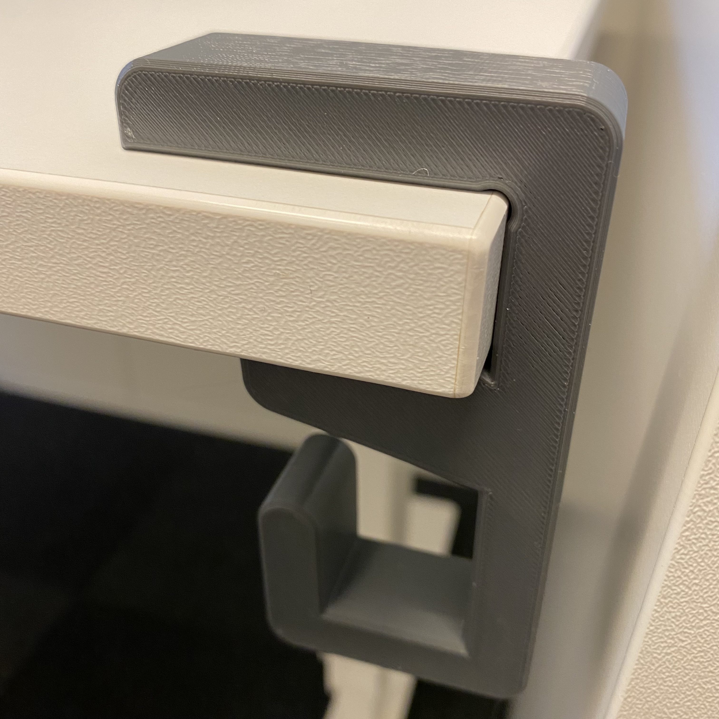 DeskHook - Hook for your desk by visle | Download free STL model ...