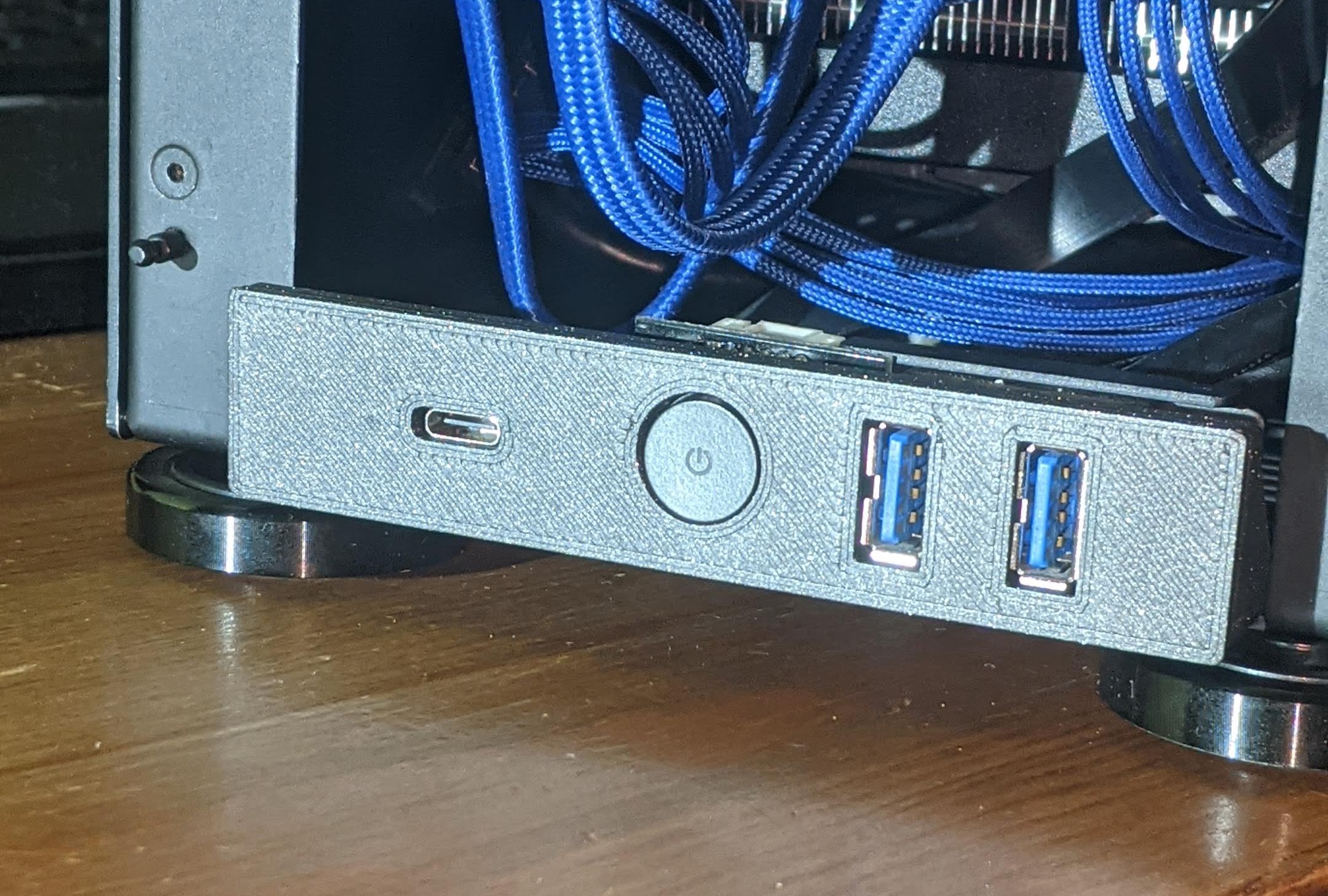 NCASE M1 v3 Front Panel USB C & A Mod by Jemison | Download free STL ...
