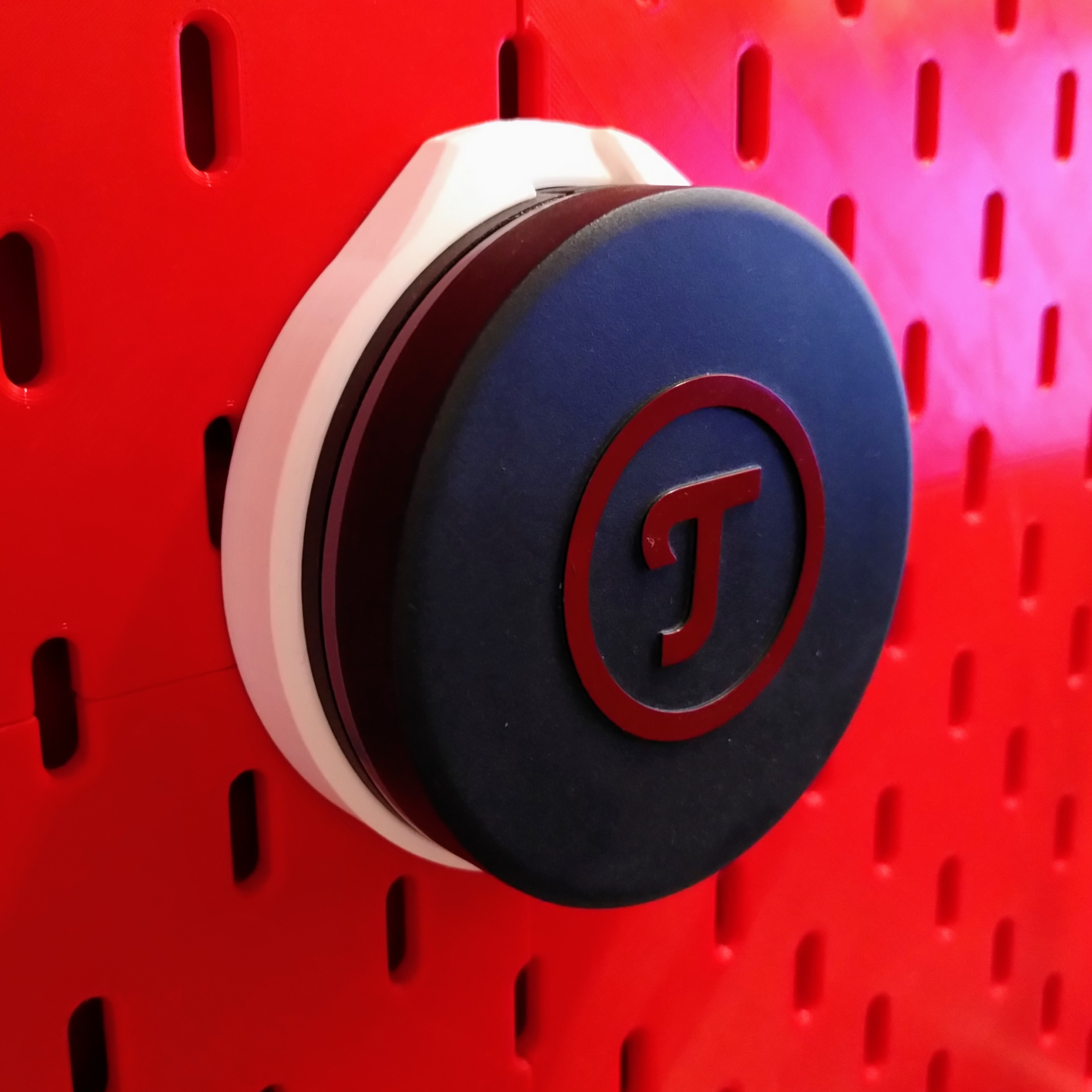 Teufel Puck Control mount - Skadis (optional T-Nut) by LittleJoeMuc ...