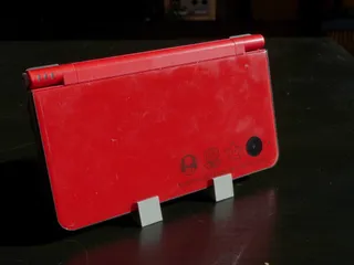 Nintendo DSi Display Stand & Kit by 16 Bit Virtual Studios | Download ...