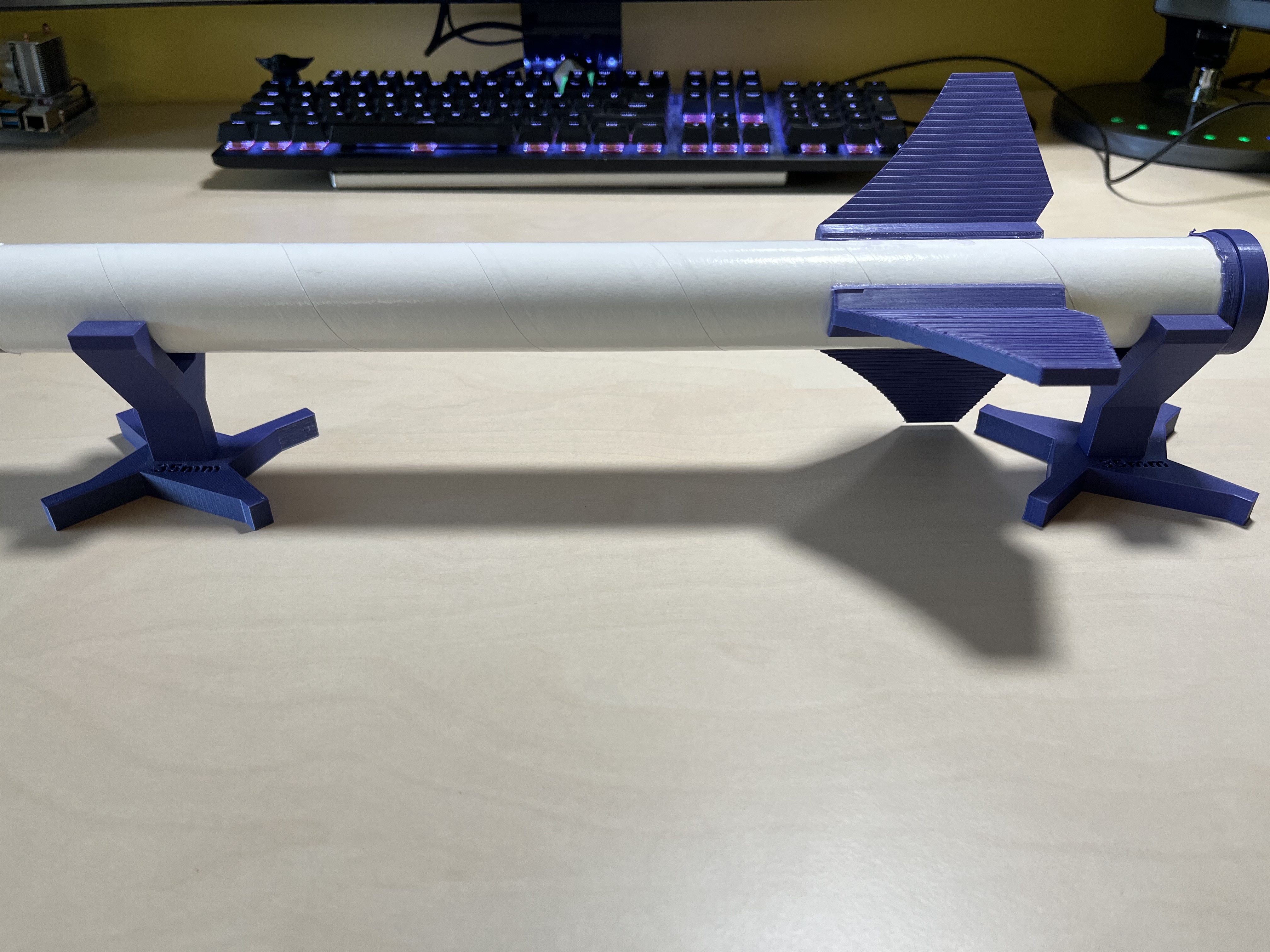 Trupový držák pro modely raket 35mm / Rocket holder 35mm by Filip ...