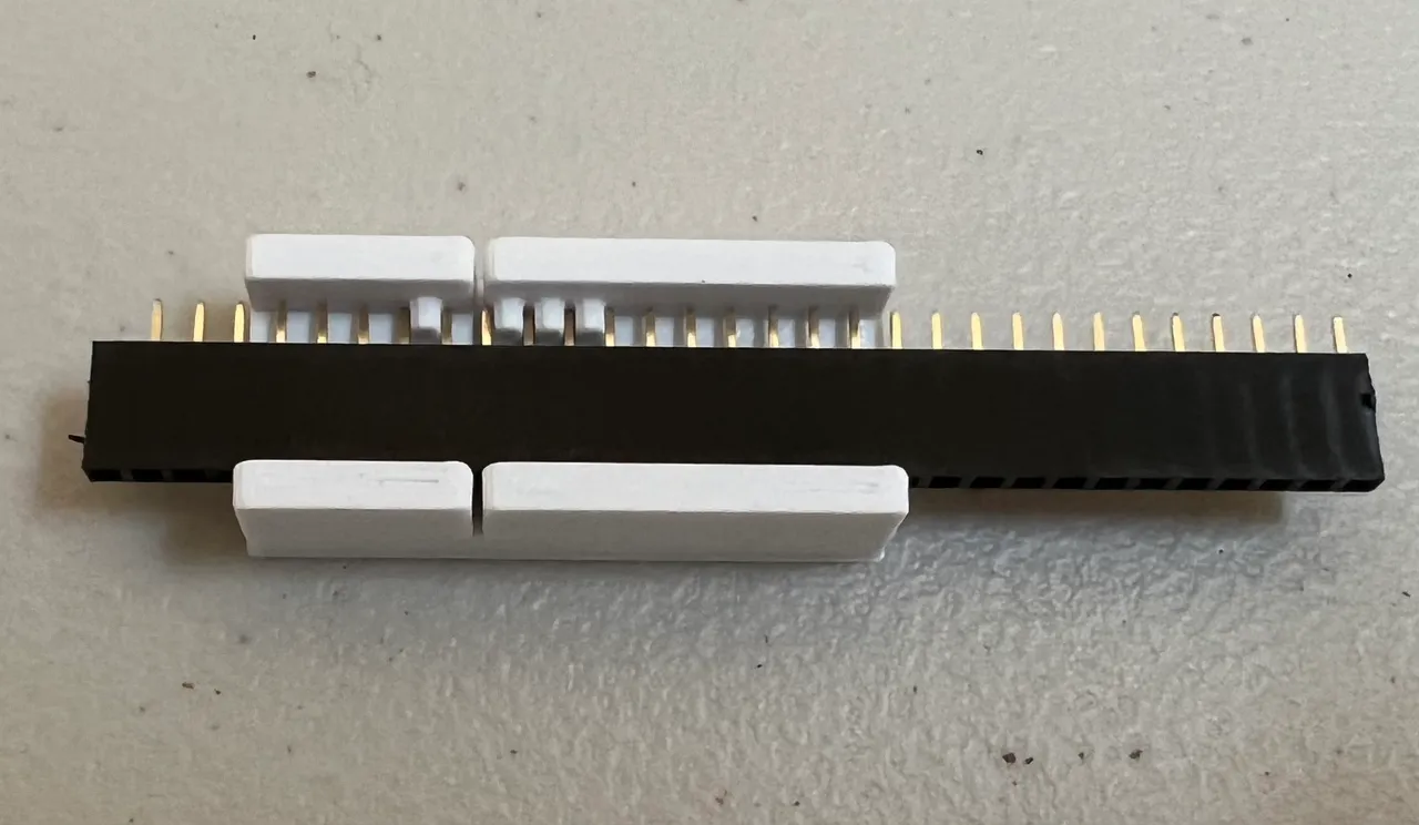 Female Dupont Header Cutting Jig by bitsplusatoms | Download free STL ...