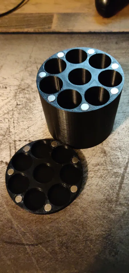 18650 x 8 battery case by Monsieur Luke | Download free STL model ...