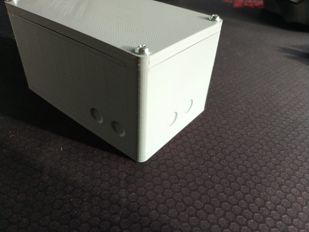 Osram Smart Plug Outdoor Case V2 by Kai | Download free STL model ...
