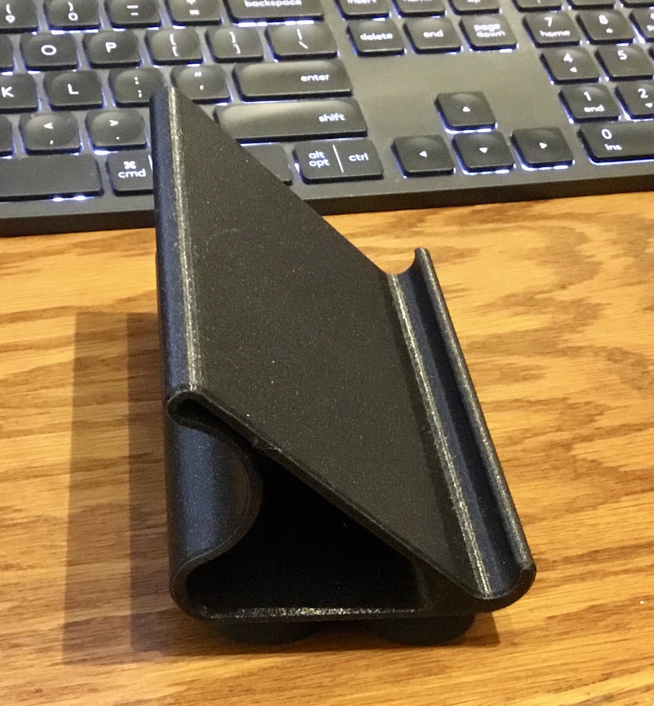 Elegant Landscape Phone Stand by NarlyB | Download free STL model ...