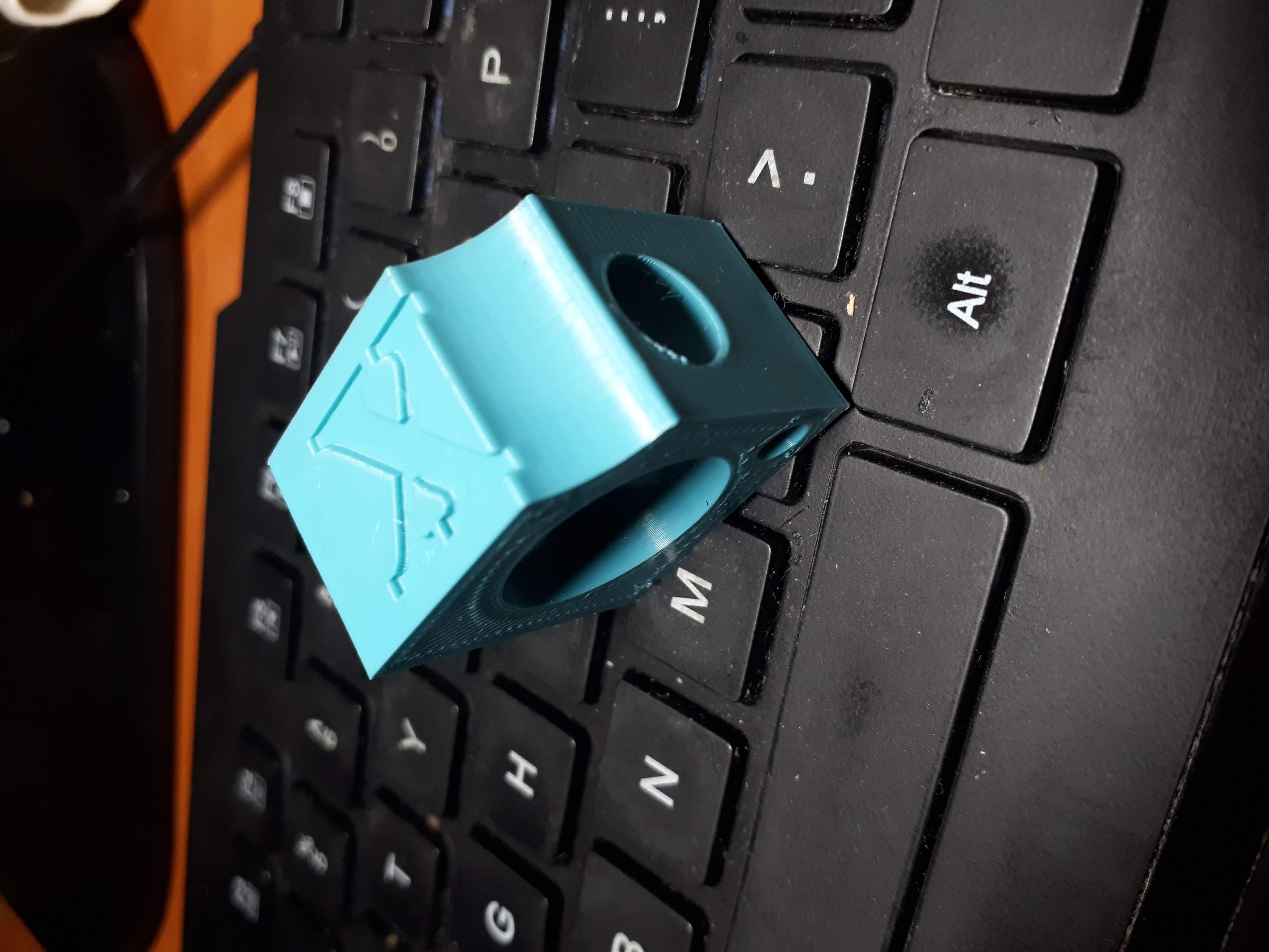 Cube_print_test_V2 by 1REK | Download free STL model | Printables.com