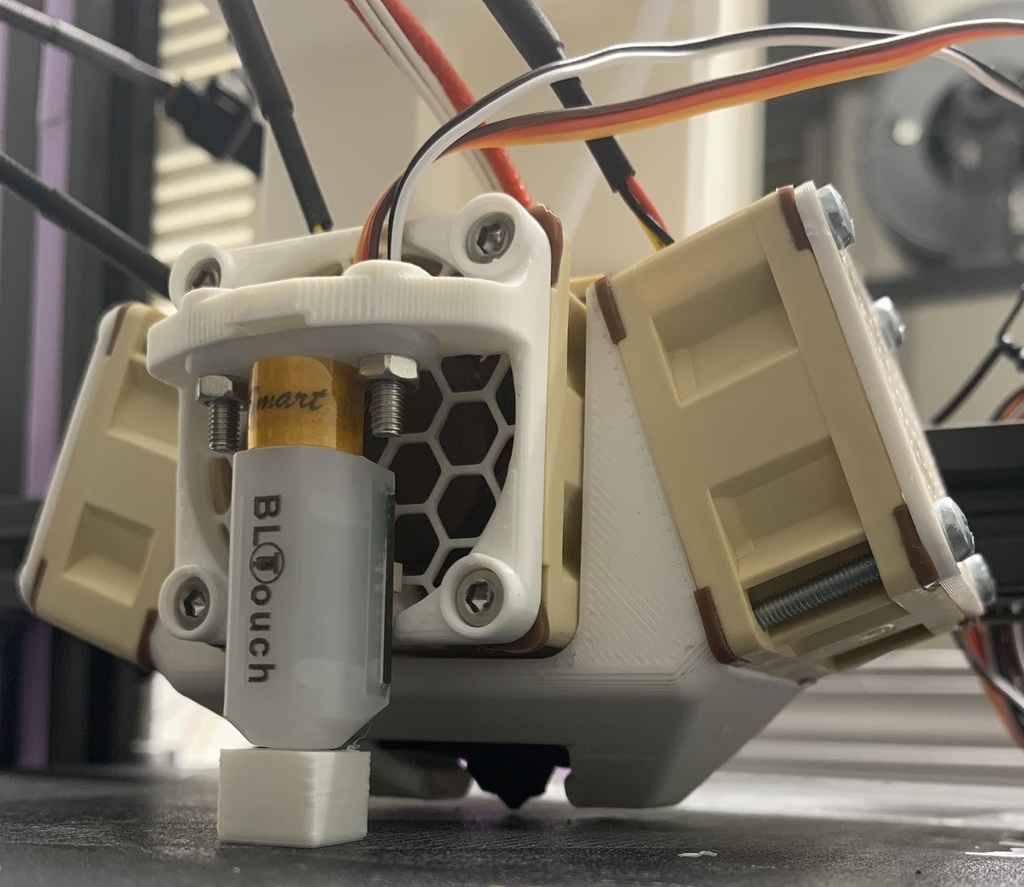+6 mm offset BLTouch mount for 40mm fan por Hunter Adams | Descargar ...