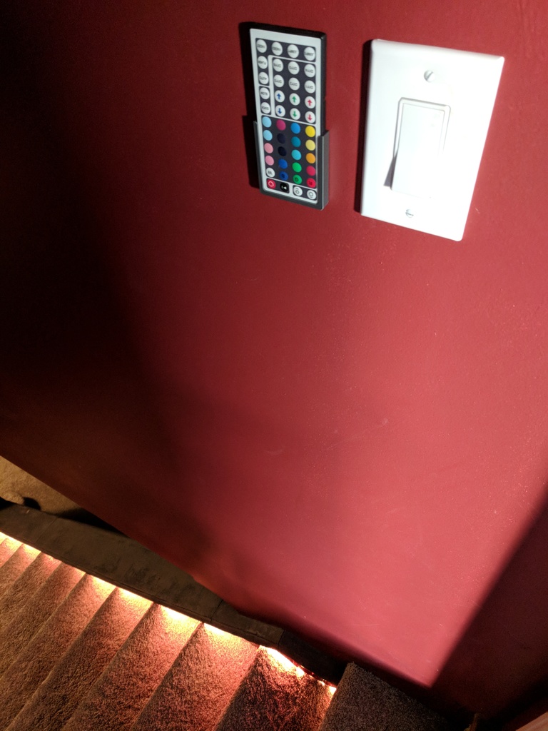 LED RGB Remote Wall Mount by plasmata | Download free STL model ...