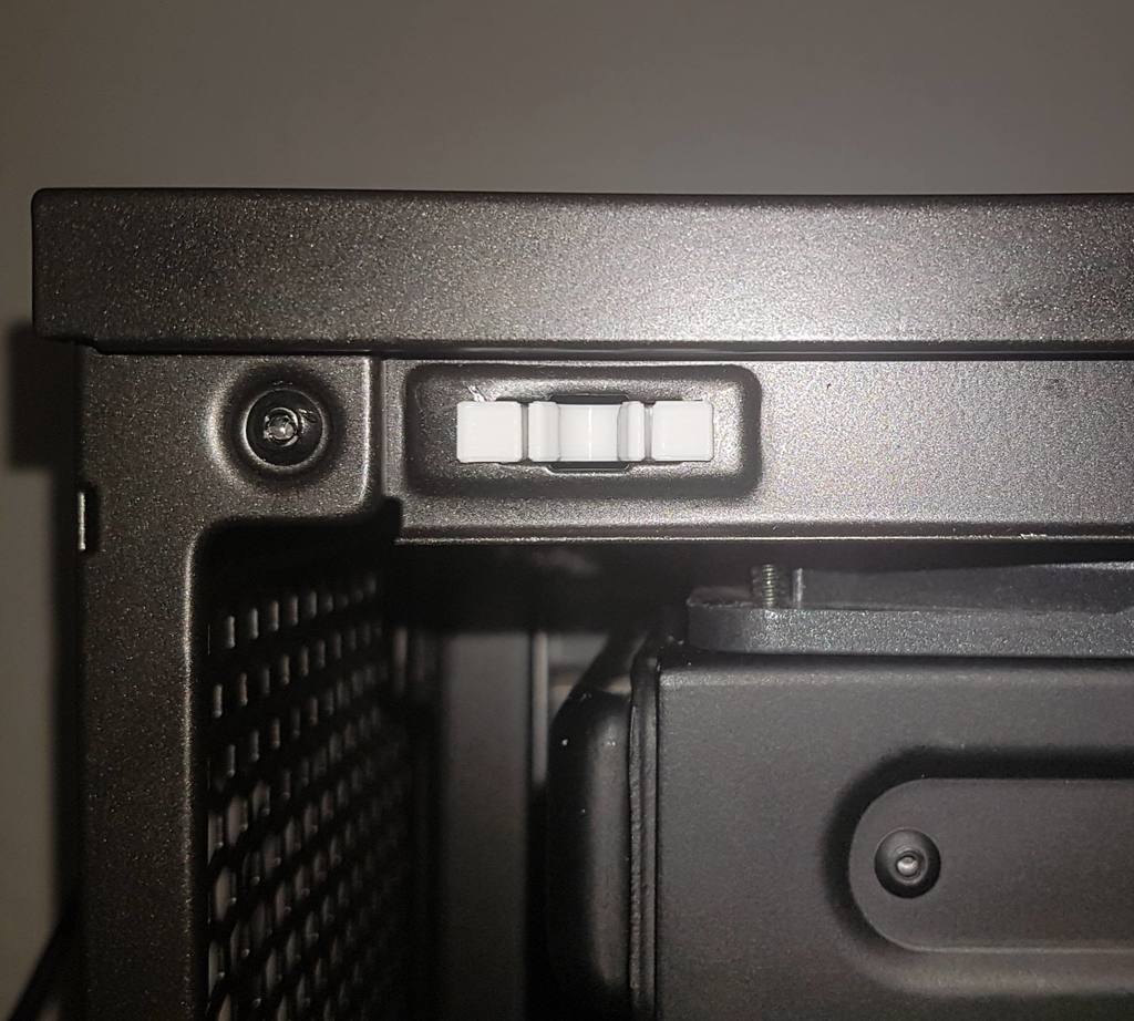 Fractal Design Define R6 Door Clip by JohnBenzo | Download free STL ...