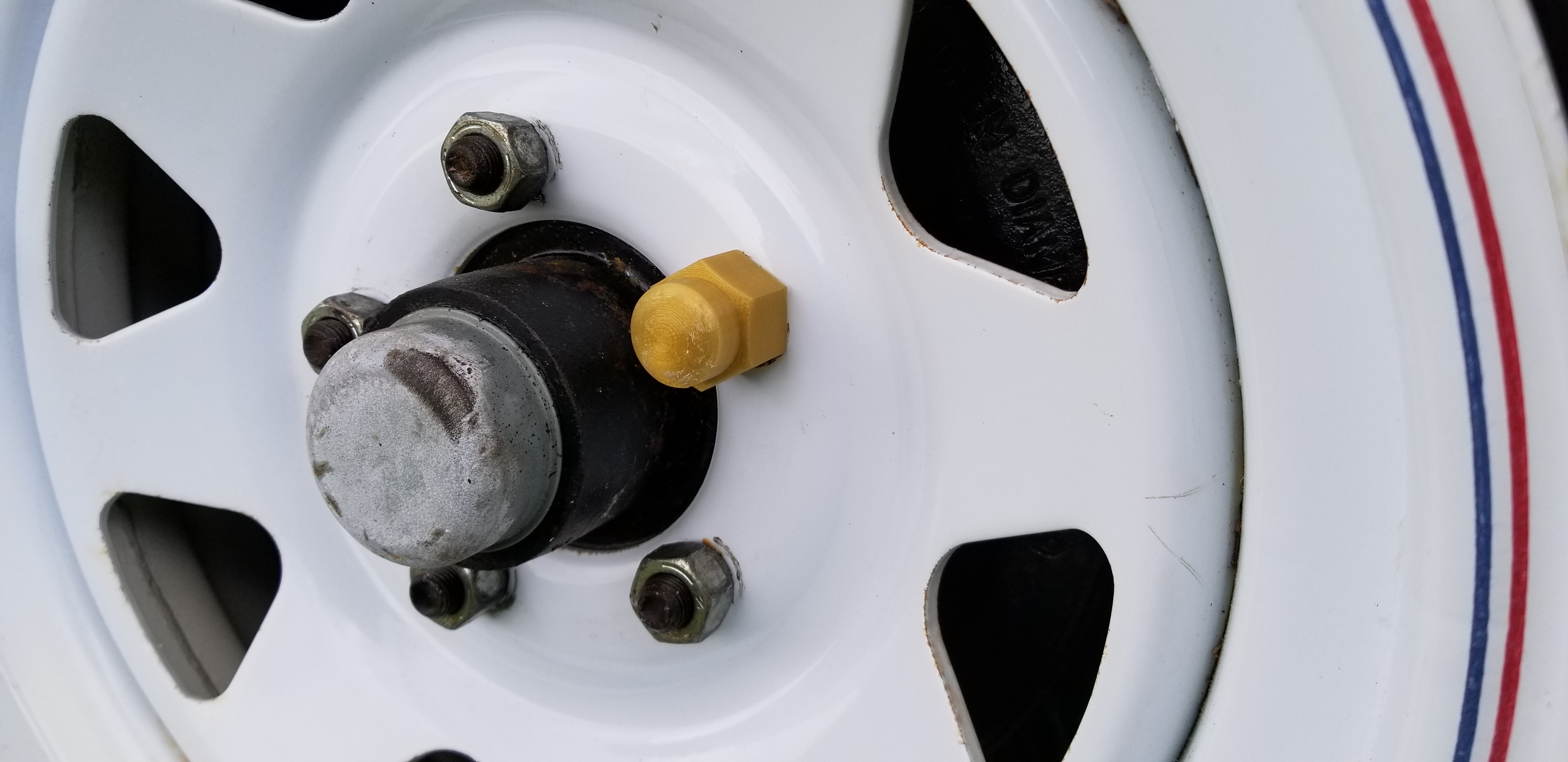 Wheel Nut Cover by GerryPB | Download free STL model | Printables.com