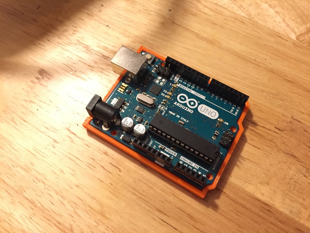 Arduino Uno Holder/Case por woodle | Descargar modelo STL gratuito ...