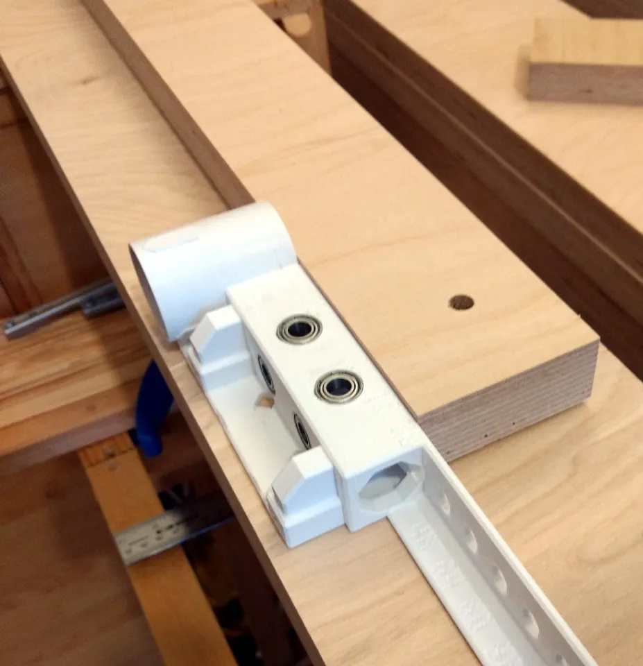 Dowelling Jig for Face-To-Edge Joints by Thyn | Download free STL model | Printables.com