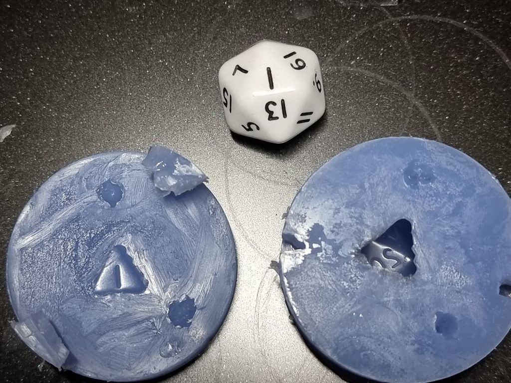 2 Part Moulds (Molds) for Silicone Dicemaking by Xed | Download free ...