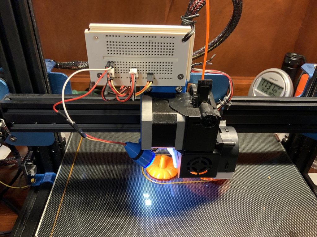 3D Printer LED Lamp for Extruder Carriage by zzzy | Download free STL ...