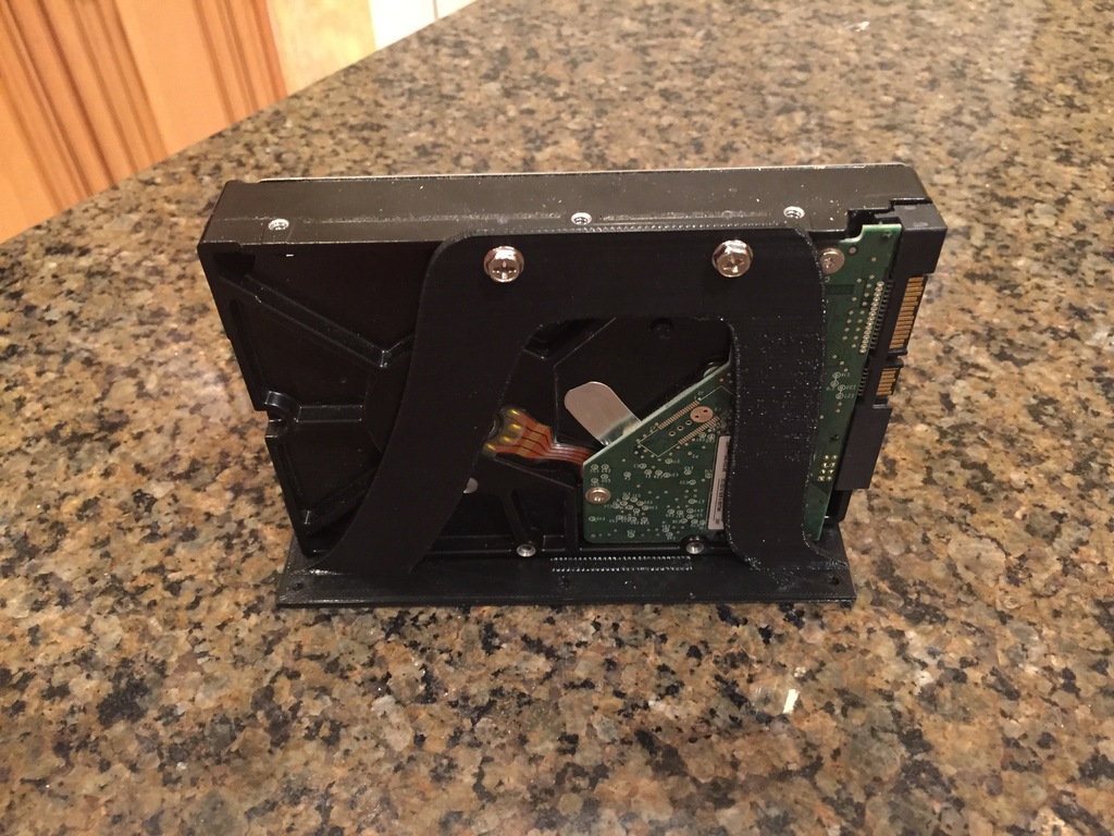 Vertical HDD Bracket by LilMikey | Download free STL model | Printables.com