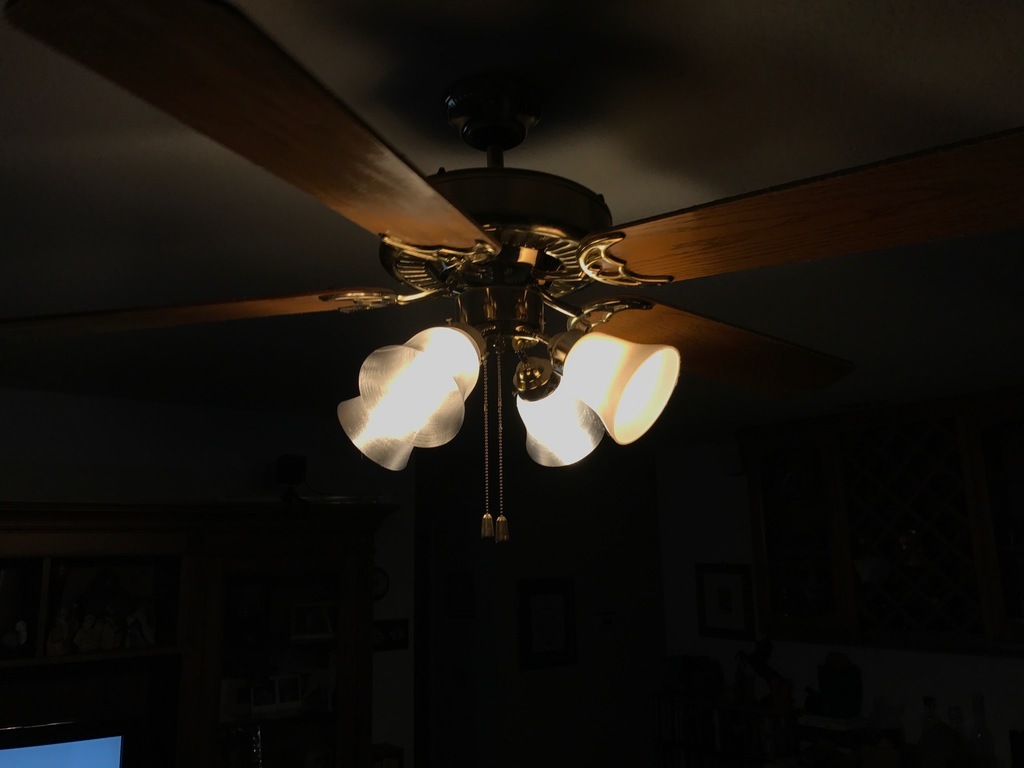 Hunter fan lamp shade por Tobycwood | Descargar modelo STL gratuito ...