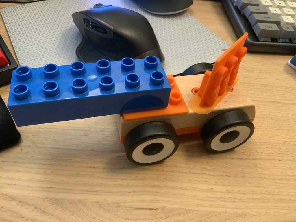 Duplo Lillabo Car Adapter by shinwachi | Download free STL model ...