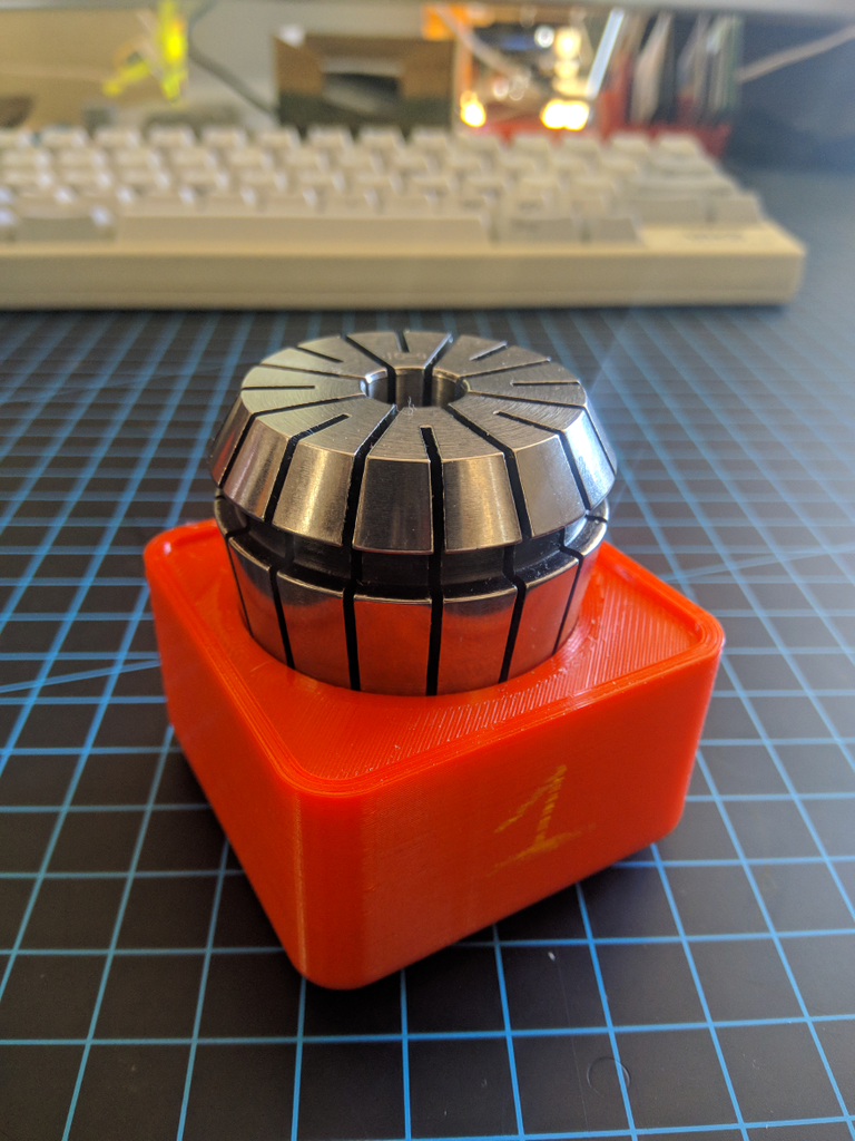 ER40 collet holder suitable for use in Lista cabinet by Marcel van der ...