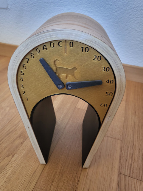 Analogue Clock with two servo-controlled clock hands by ConfusedAnt ...