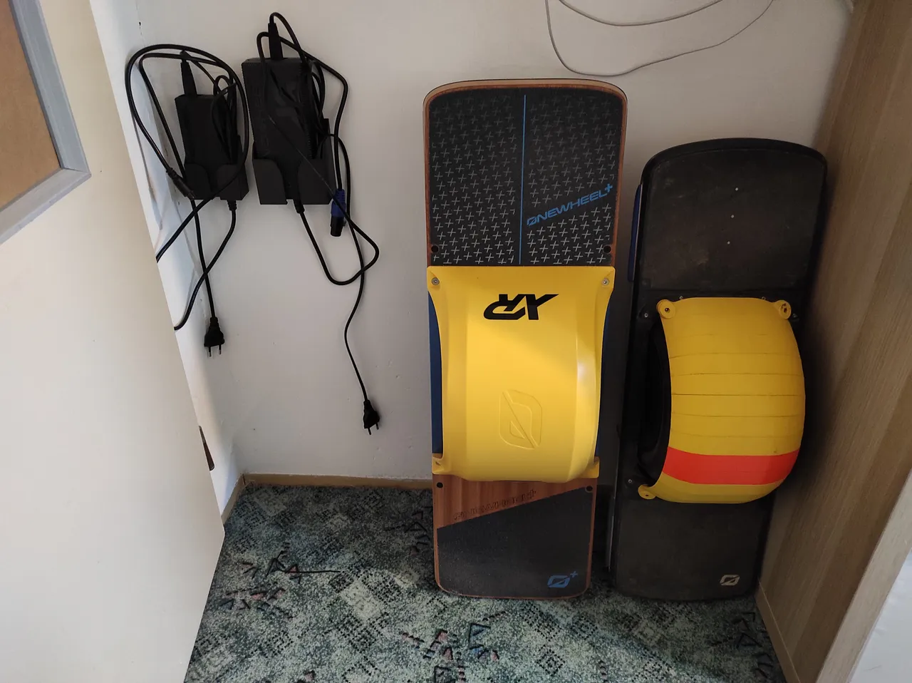 Onewheel Pint charger mount by Luke | Download free STL model ...